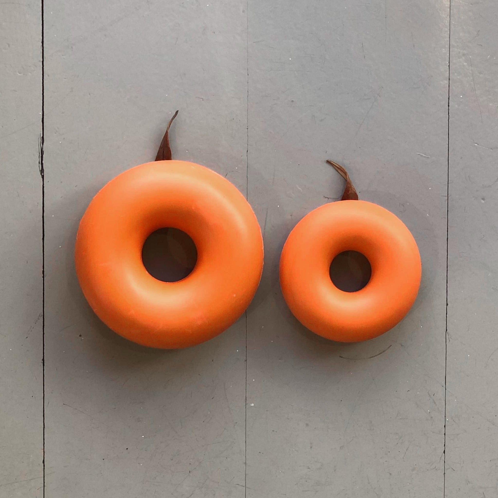Rubber Doughnut Dog Toy Orange | Mungo & Maud